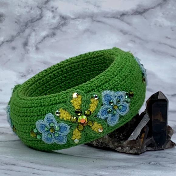 Tarina Tarantino | Jewelry | Tarina Tarantino Green Crocheted Bangle ...